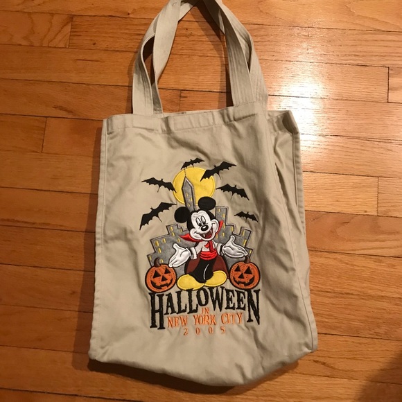 Disney | Other | Vintage Halloween Mickey Dracula Disney Store Bag ...